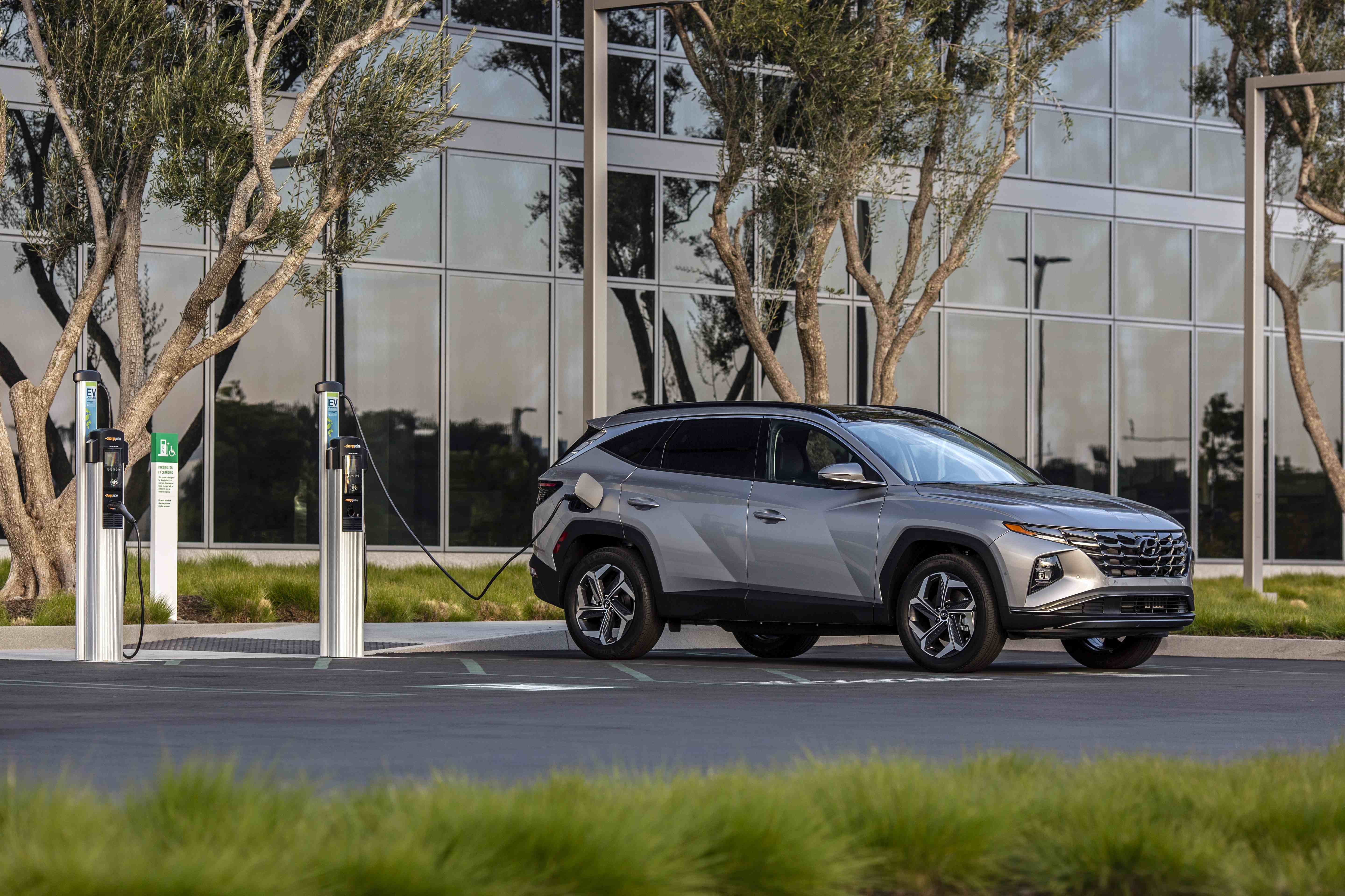 Hyundai and Hybrids | shinymetalboxes