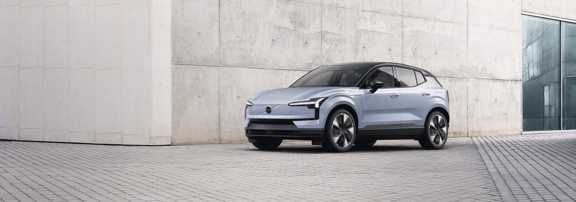 2026 Volvo EX30 Single Motor Plus | shinymetalboxes